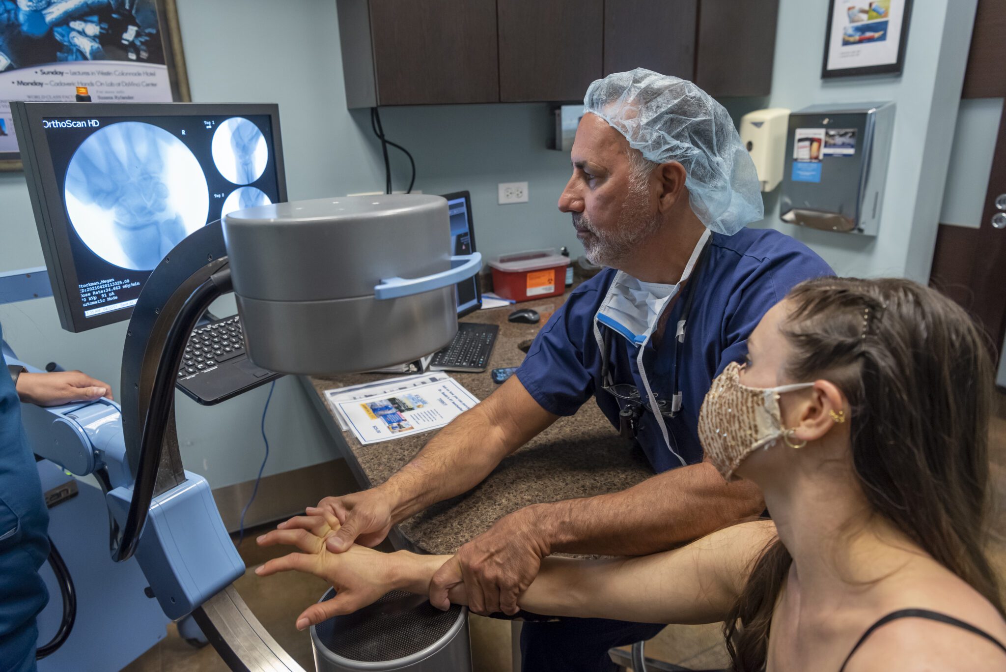 Live Fluoroscopy for Upper Limb Orthopedic Concerns in Miami