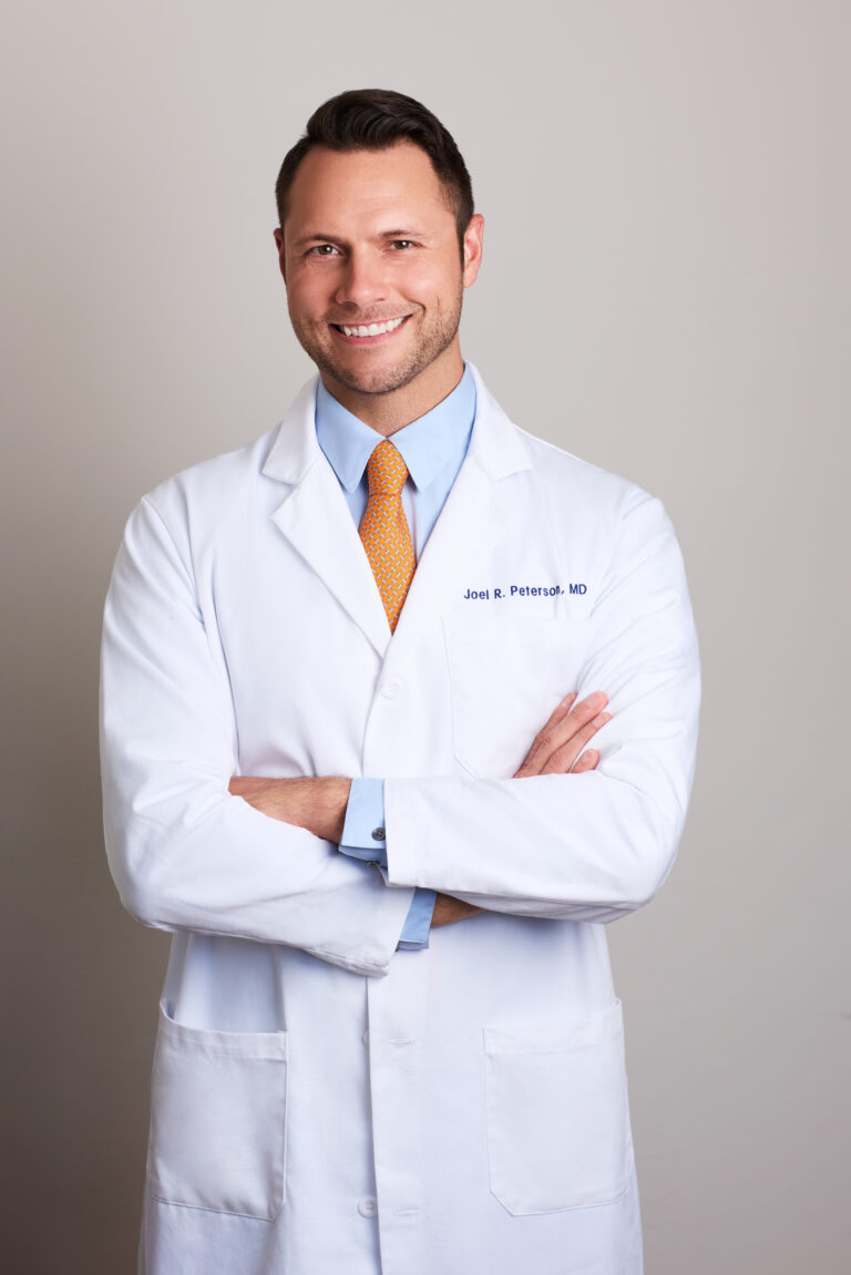 Meet Dr. Joel Peterson an Orthopedic Surgeon in Miami